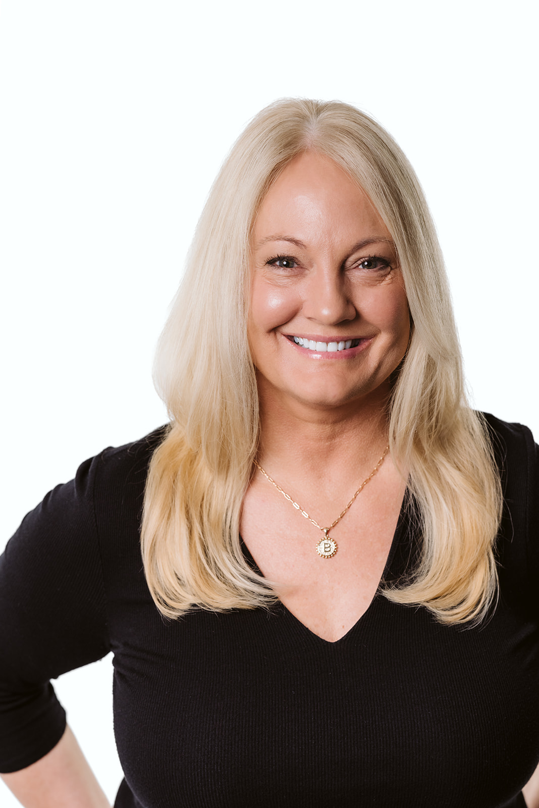 Elisa Kay - AesthetiCare AesthetiCare