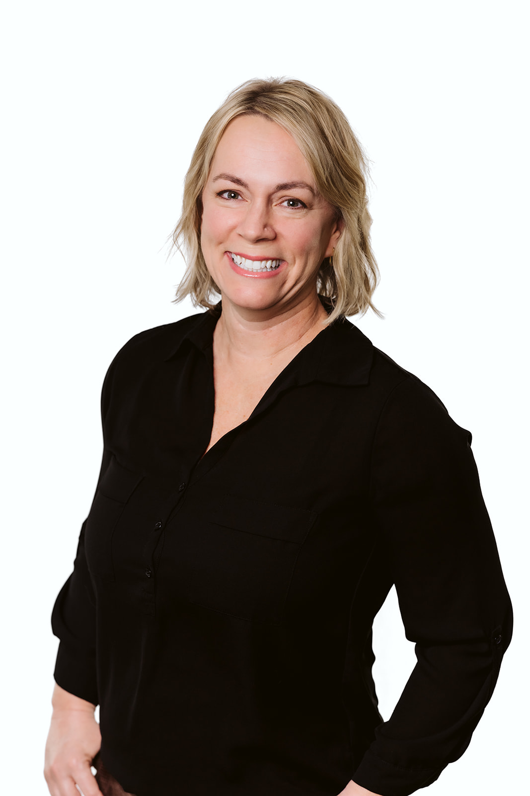 Erin Anderson - AesthetiCare AesthetiCare